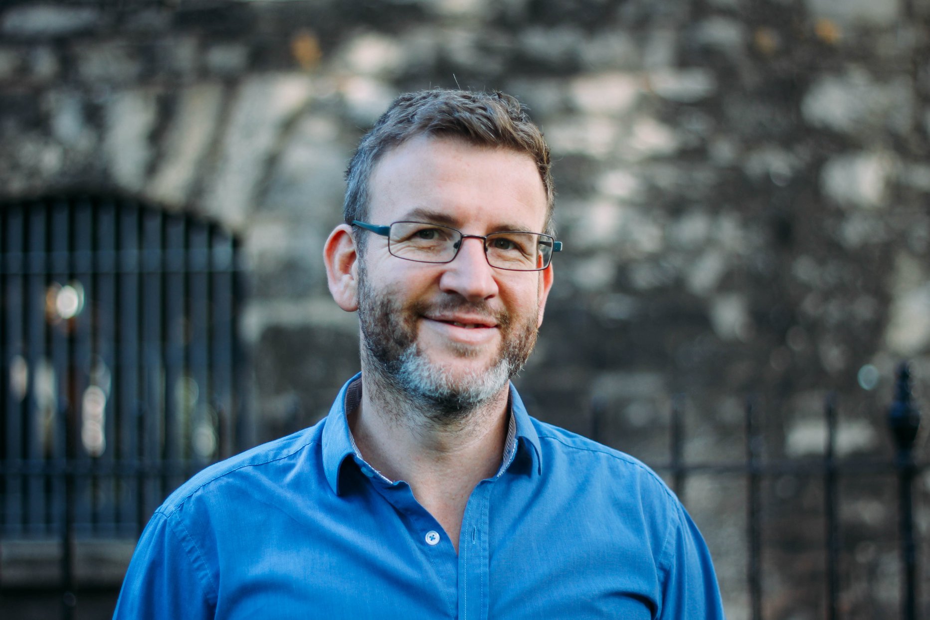 Living in the Spirit of God: Graham Jones Remembered at Special Service ...