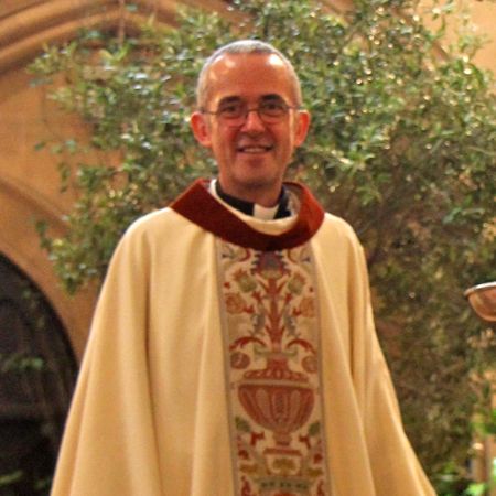 Dean of Christ Church Cathedral to sleep rough to ‘Shine a Light’ on ...